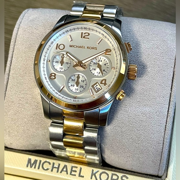 Michael Kors | Accessories | Michael Kors Runway Silverrose Gold Womens ...